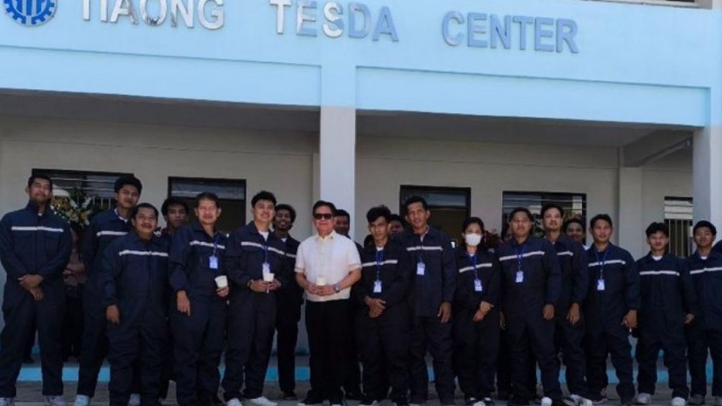 Quezon Town Opens 1st TESDA Center; 21 Enrolled In Welding Course - The ...